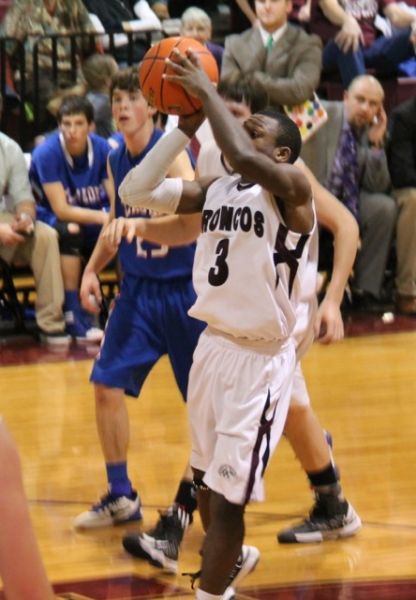 Clarendon ISD - Photos from Broncos vs Claude Mustangs on 1/8/13